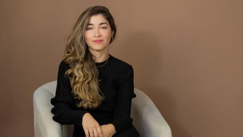 Conheça a História de Tarine do Espírito Santo: A Mulher que Virou o ...